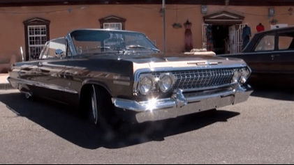 Vintage cars show off in Old Town Albuquerque