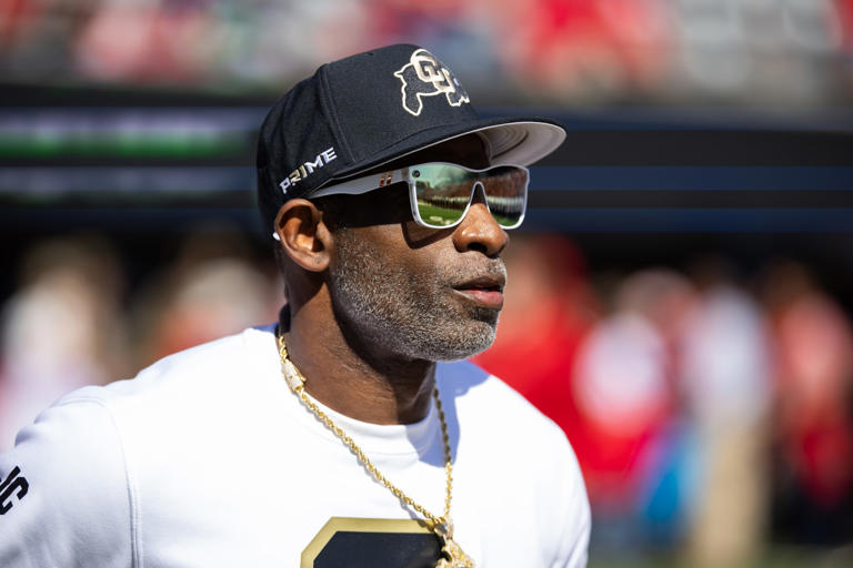 Deion Sanders Sends Message to Travis Kelce, Jason Kelce After Personal ...
