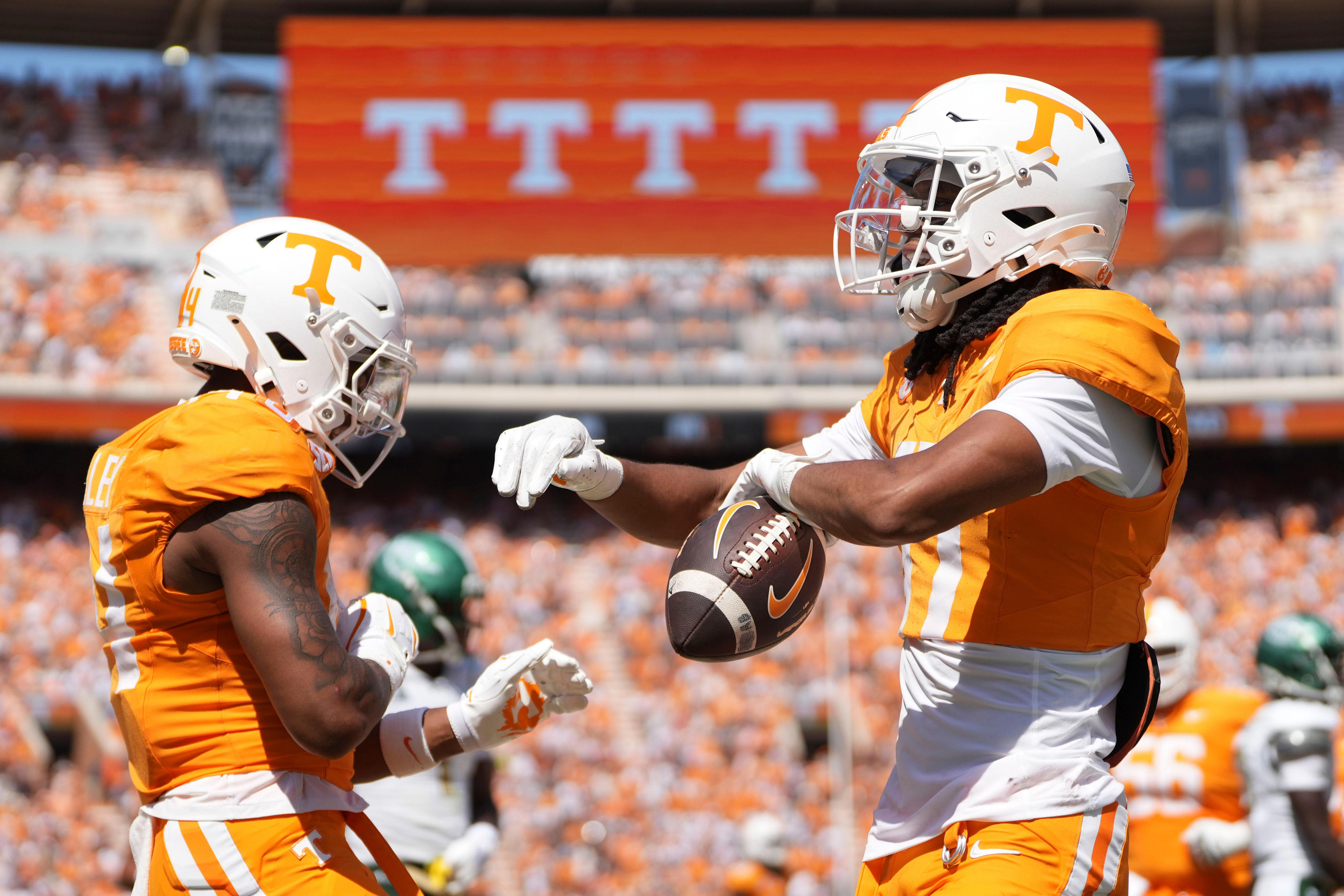 5 Tennessee football instant takeaways after runaway win over UAB