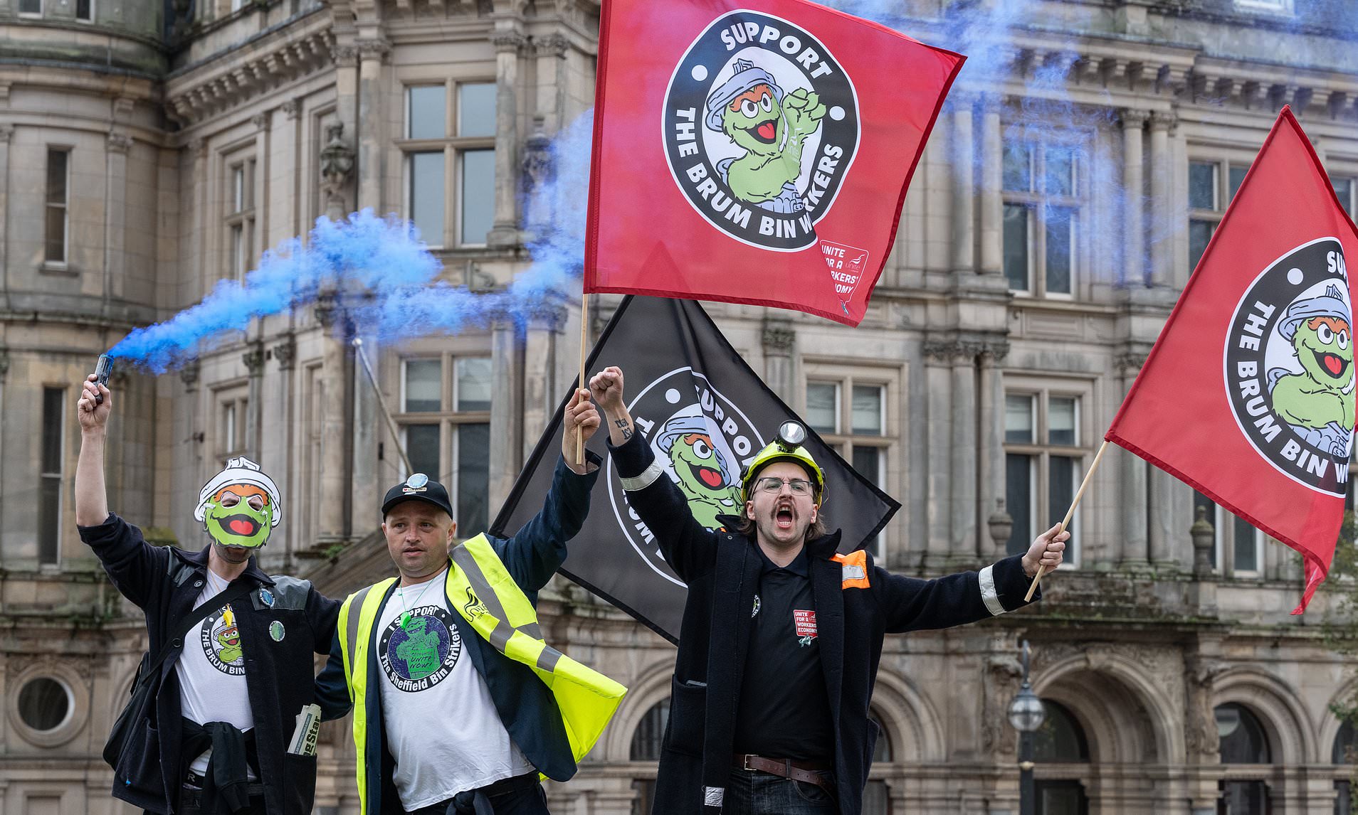 Thousands back Birmingham's striking bin workers who've turned streets ...