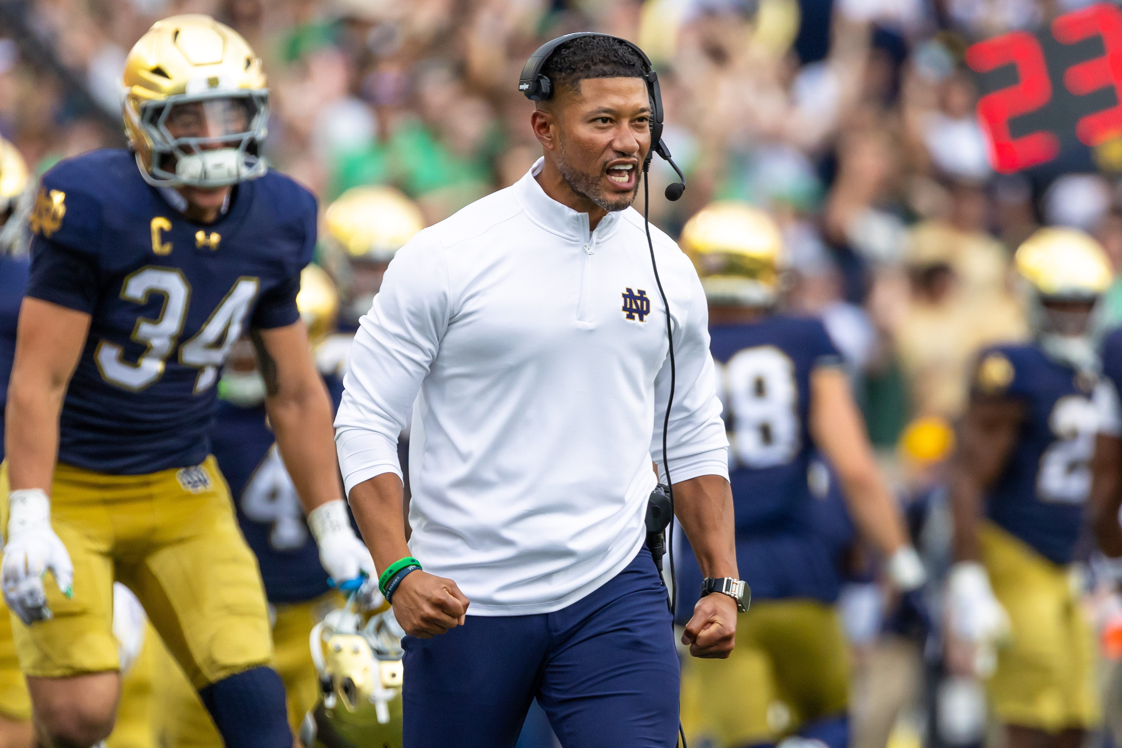 High school coach accuses Notre Dame football's Marcus Freeman of battery