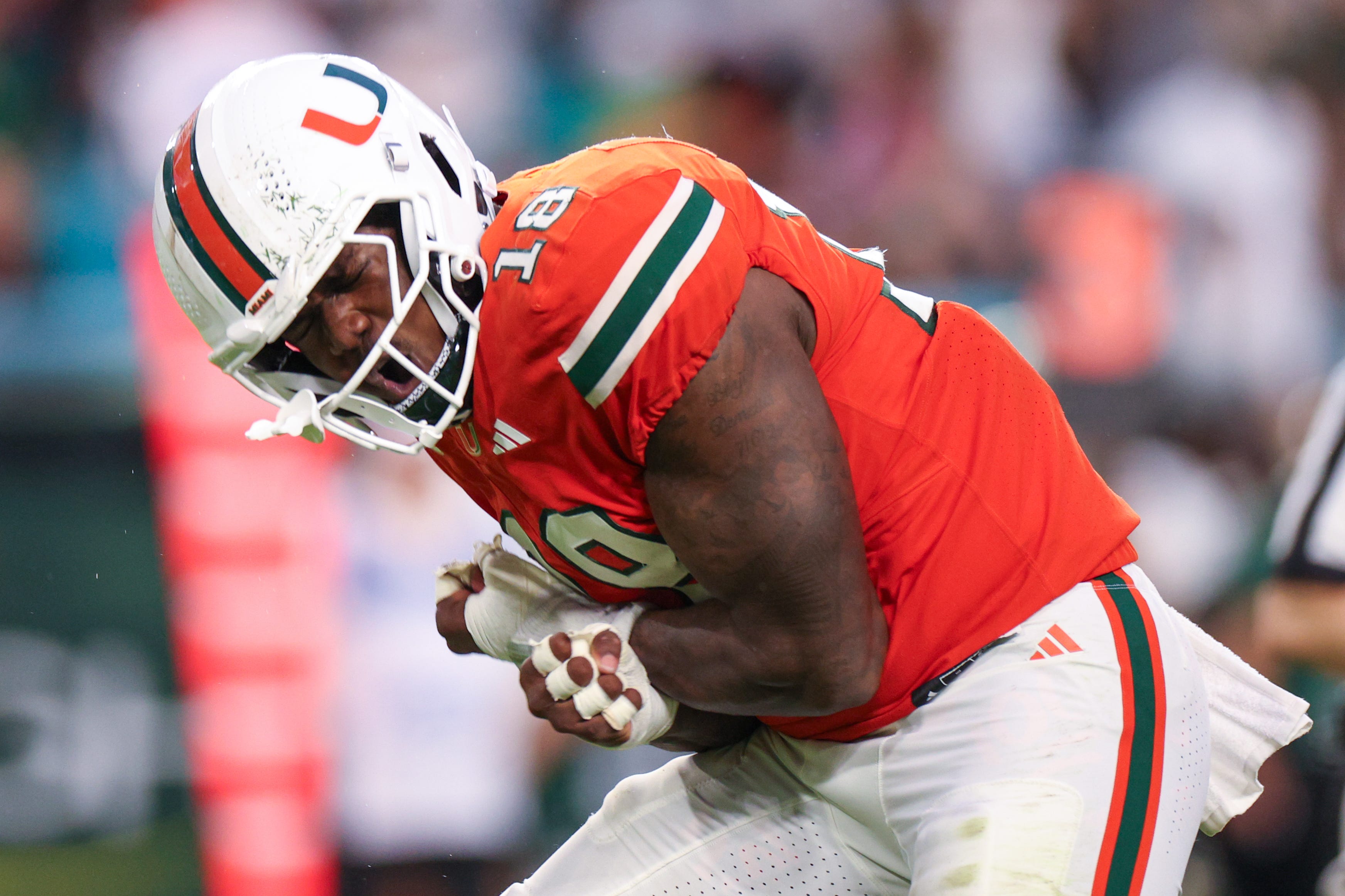 Miami vs Florida football live updates: No. 6 Hurricanes dominant to ...