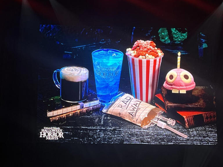 The 4 Best Foods at HALLOWEEN HORROR NIGHTS 2025