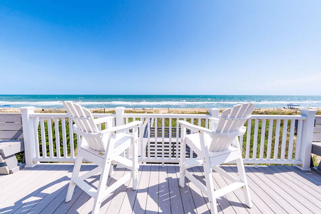25 Stunning Vacation Rentals In Outer Banks [Best short term Stays!]