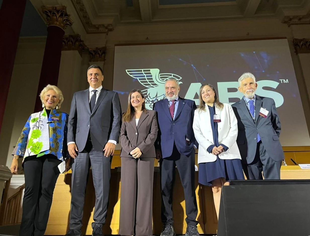 Η Κύπρος στο επίκεντρο της παγκόσμιας ναυτιλίας στο Λονδίνο (pics)