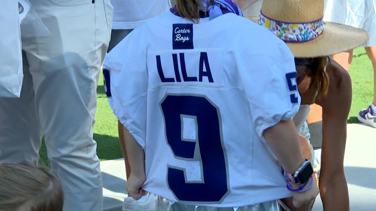 TCU and SMU honor Lila Bonner, ‘Heaven's 27' at Iron Skillet showdown