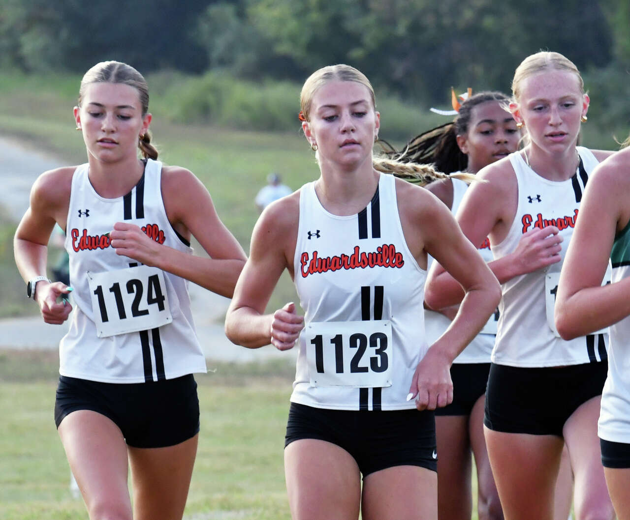 EHS runners sweep Edwardsville Invitational