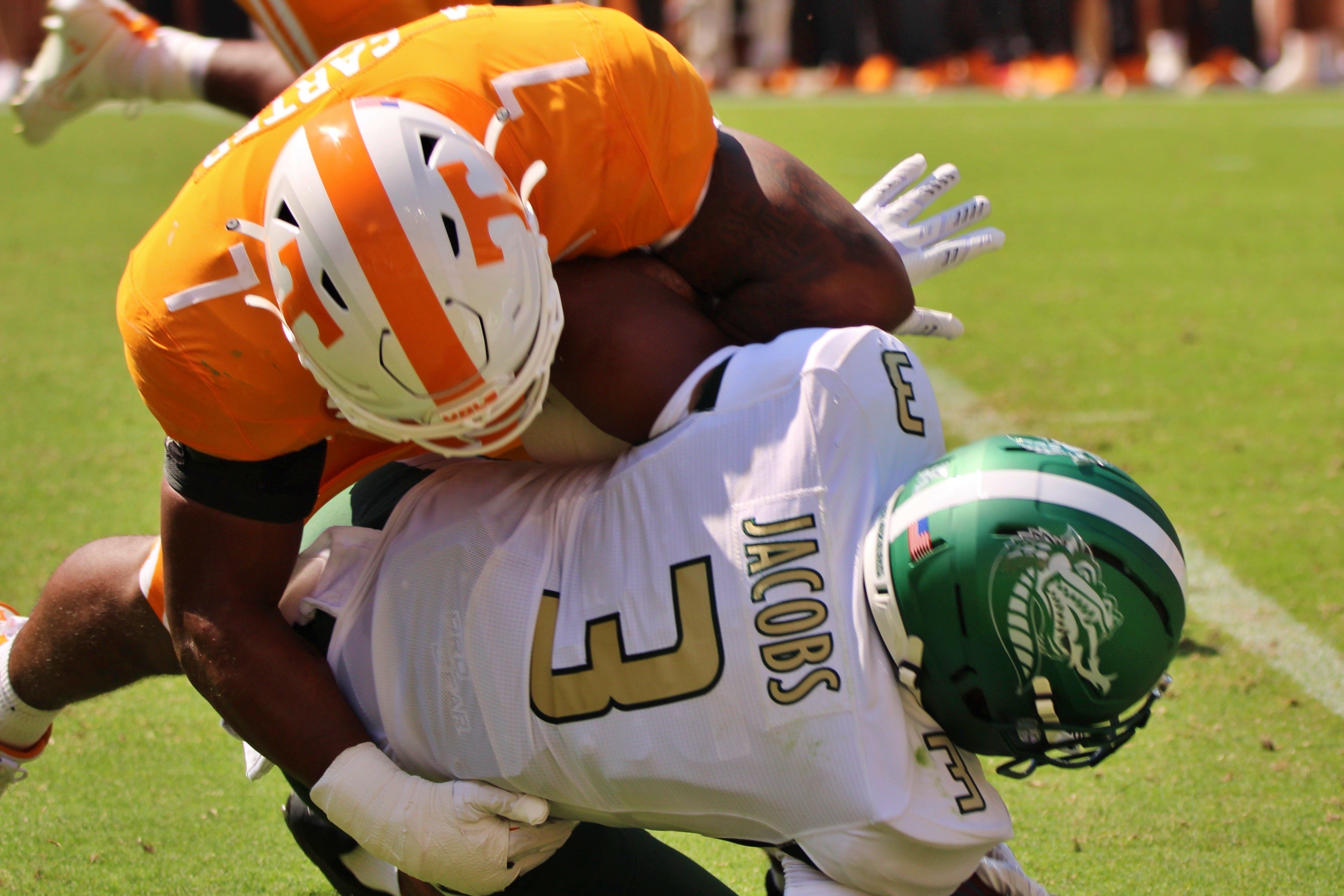 Tennessee linebacker declares for 2026 NFL draft