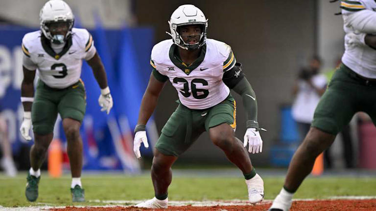 Baylor LB Travion Barnes exits on cart after injury against Arizona State