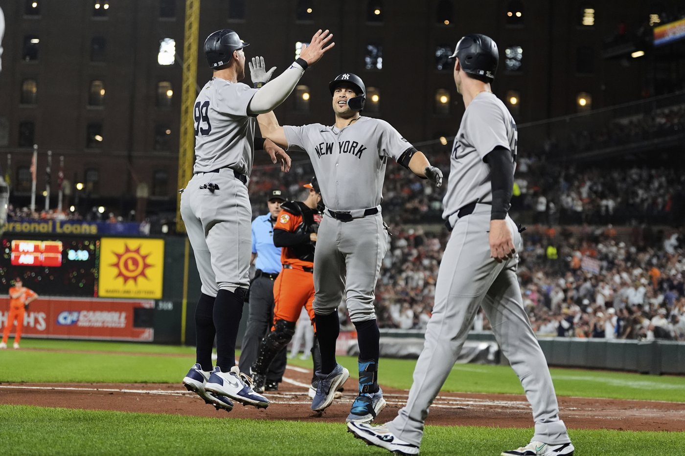 Les Yankees s'approchent des Blue Jays grâce à un gain de 6-1 contre ...