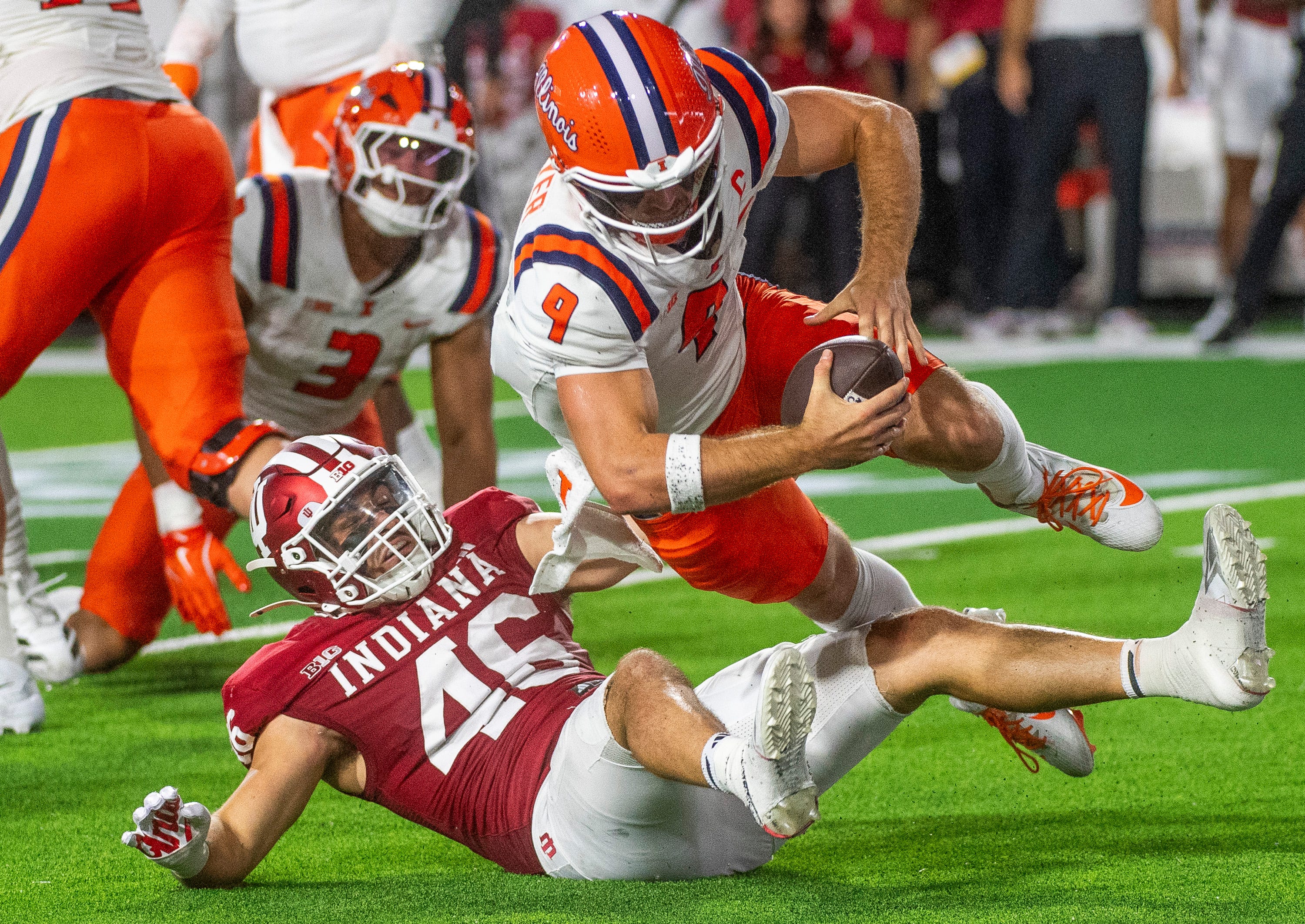 USC vs Illinois picks, predictions, odds: Who wins college football Week 5 game?