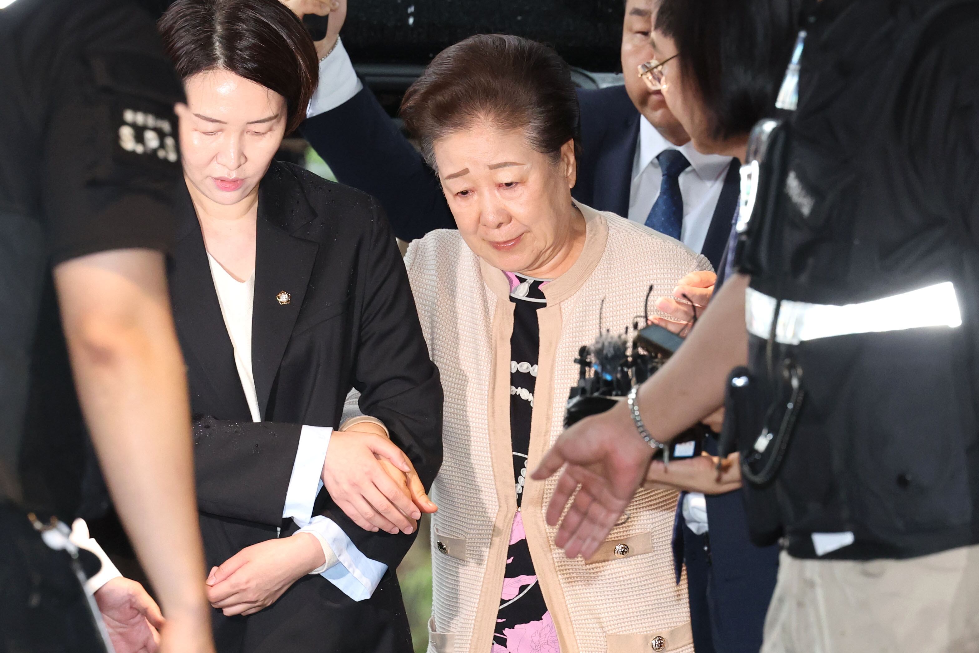 Unification Church Leader Han Hak-ja Faces Arrest Warrant Review for ...
