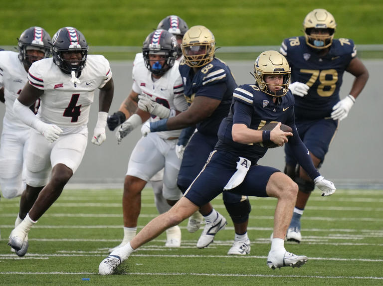 Akron Zips football score, recap vs. Central Michigan. Highlights from ...