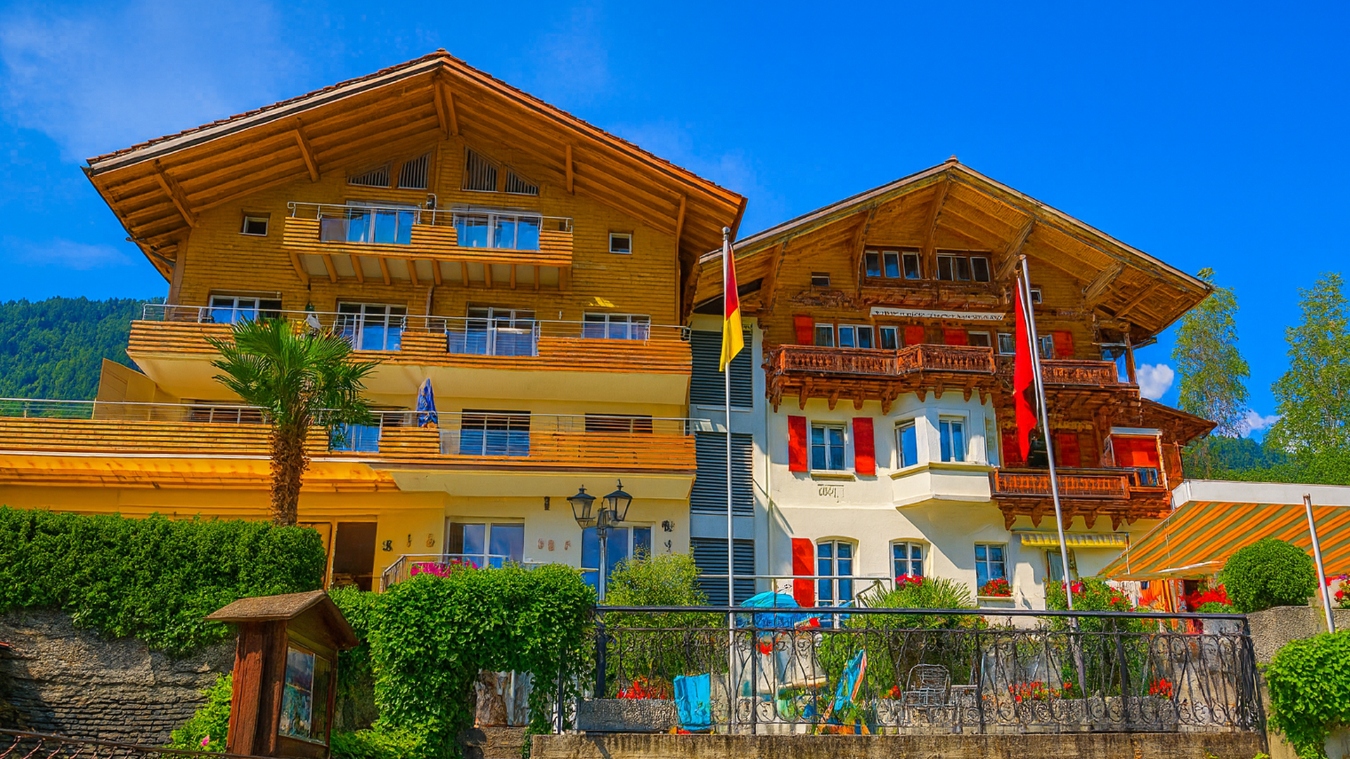 Walking Tour of Lake Brienz (Brienzersee), Interlaken & Brienz (4K)