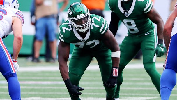 Jets' Aaron Glenn backs Michael Clemons despite costly penalties