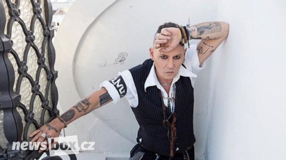Falešný Johnny Depp připravil ženu z Táborska o desítky tisíc korun