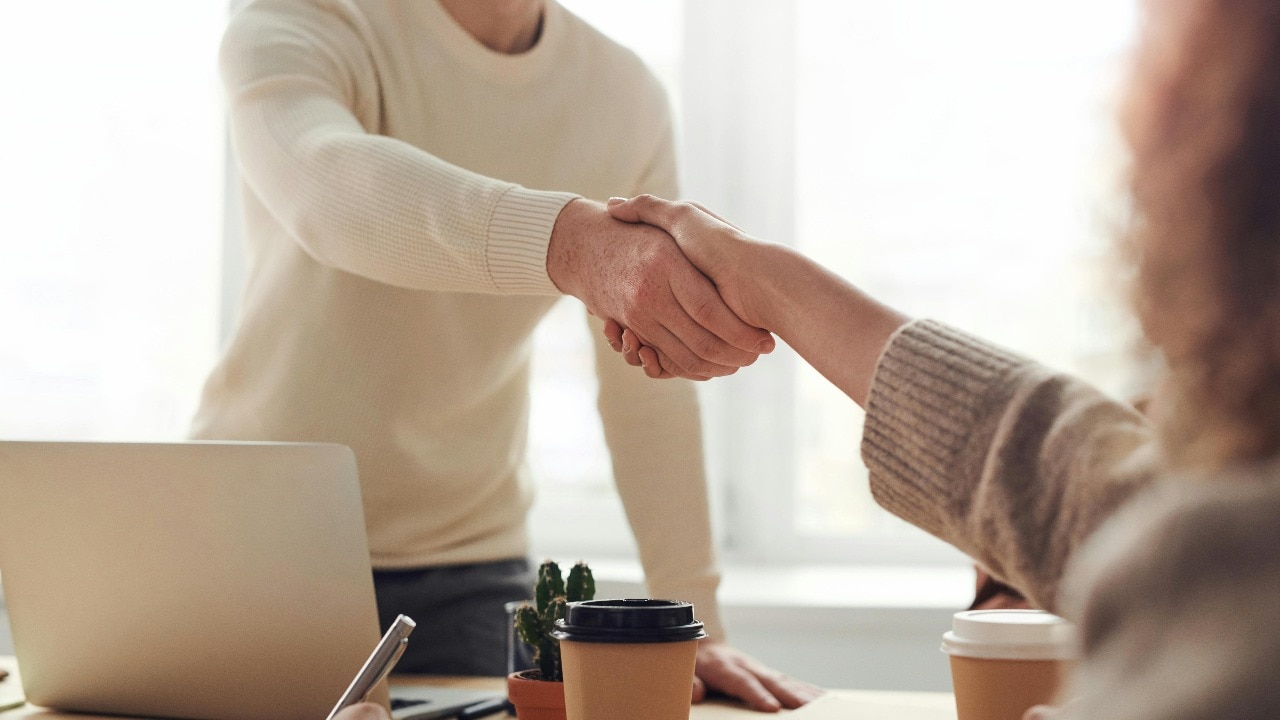 How to prepare for your first job Interview: 7 tips