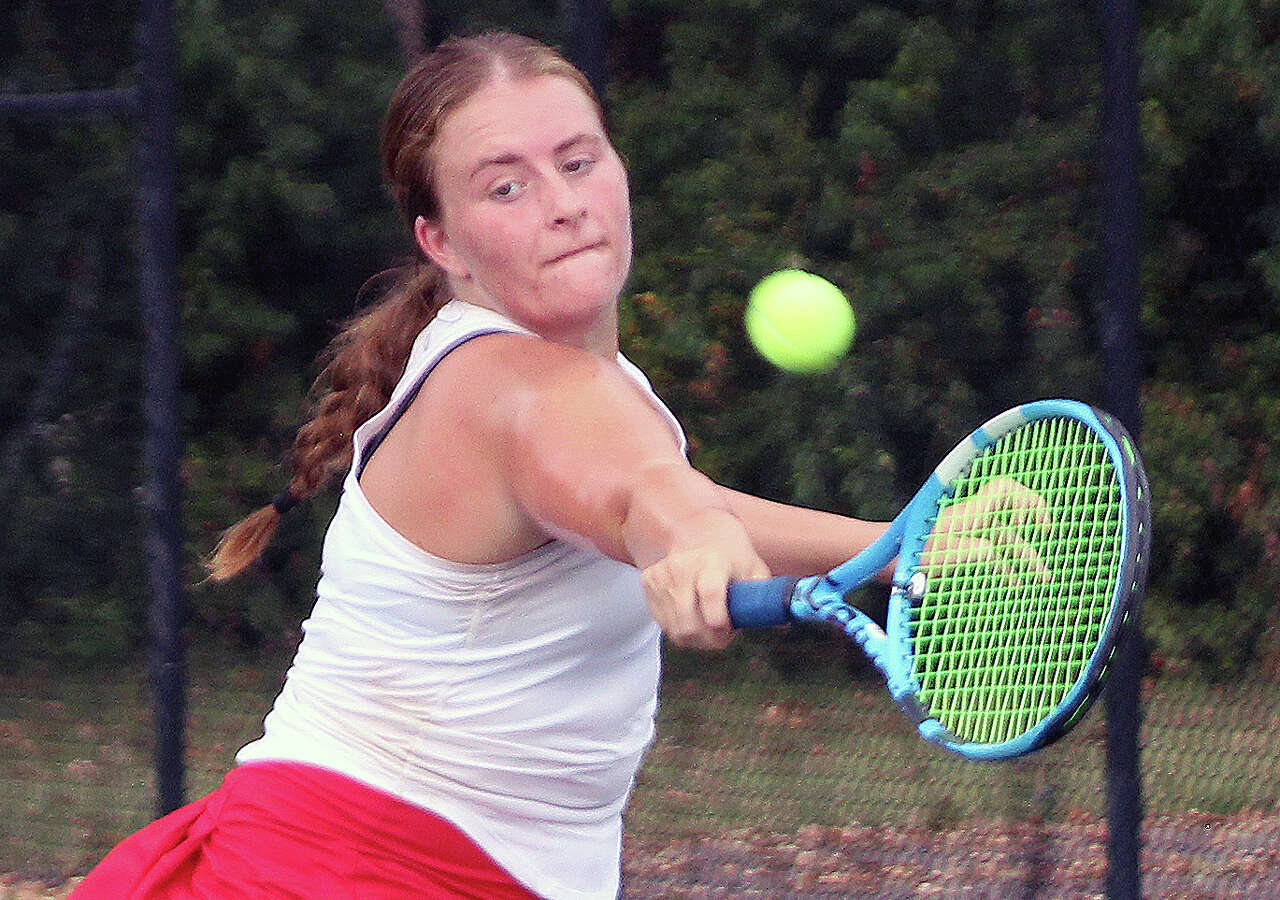 'Great day for tennis': Champs crowned at 16-team Robert Logan Invite