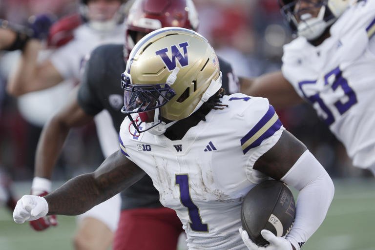 Demond Williams Jr. leads Washington over Washington State 59-24 in ...