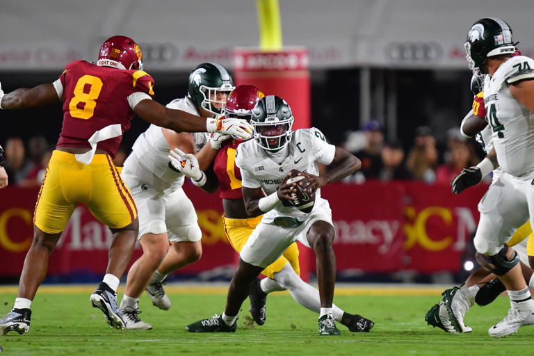 Time ran out for Michigan State football vs USC. But Spartans showed ...