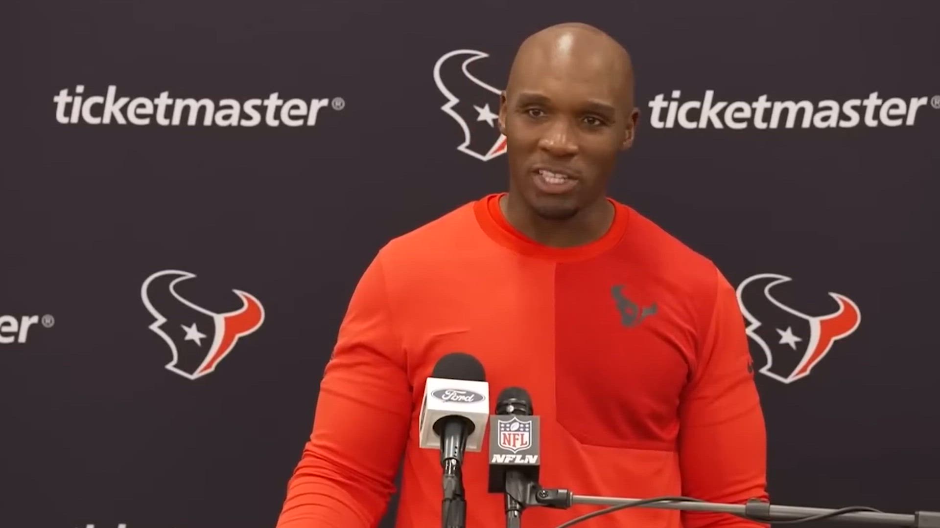 Houston Texans Sign Veteran TE