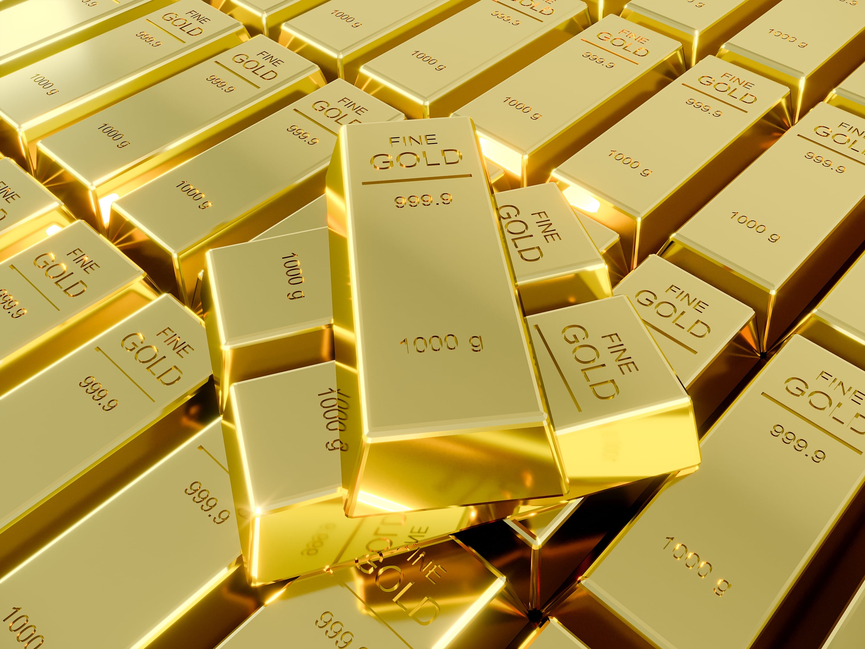 Gold prices hit record $3,600 as domestic market tops 700,000 won