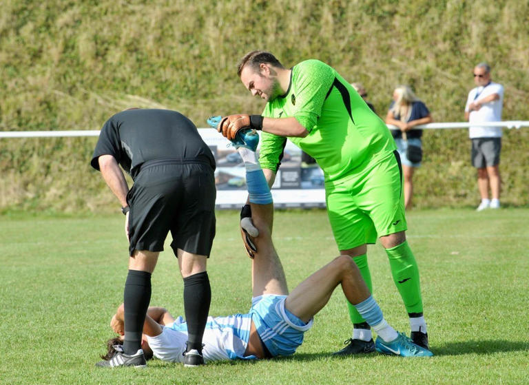 19 photos from Worthing United's clash with Infinity in SCFL Division 1