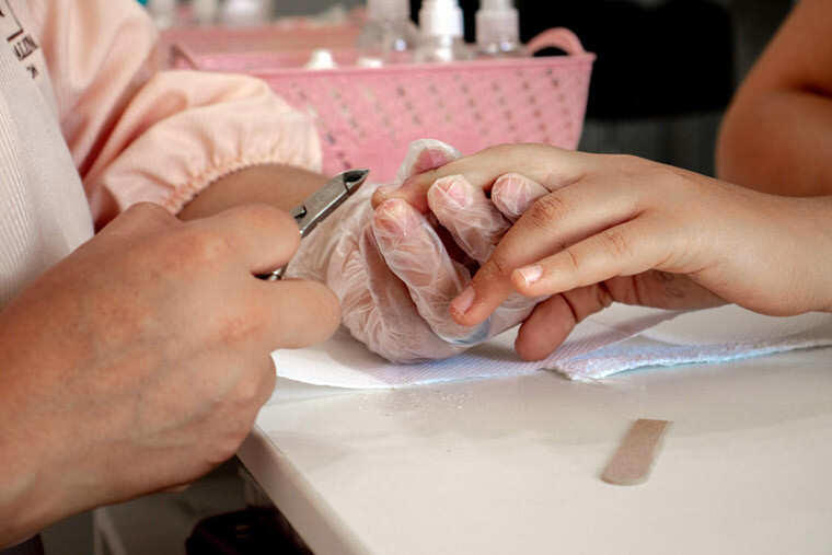 Nail Buffing and Filing 10 Rules for a Glass-Smooth Finish