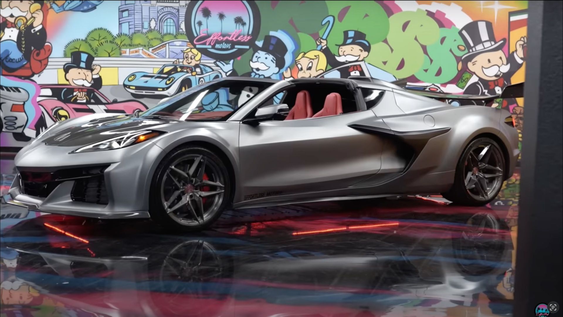 Shaq Takes Delivery Of Custom Corvette With 20-Inch Stretch