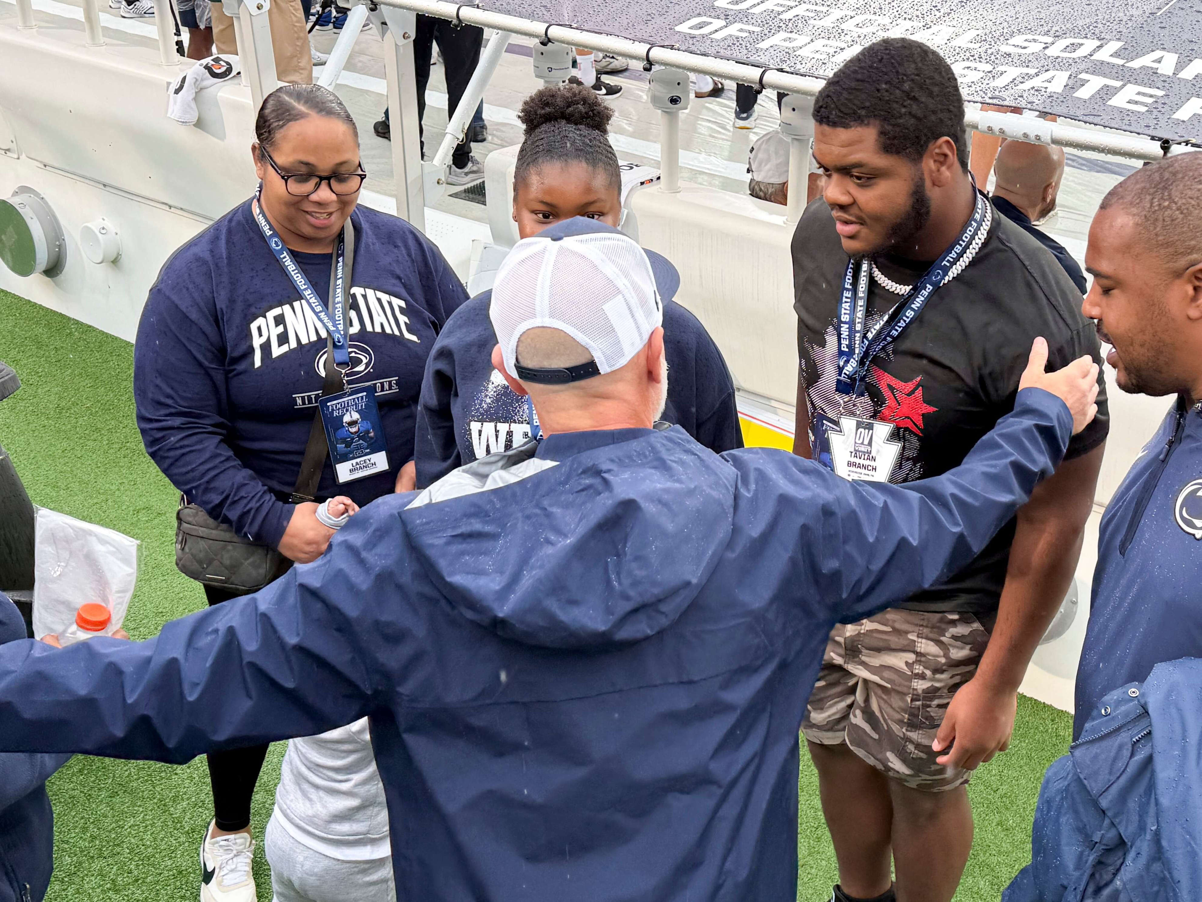 Penn State lands a commit, host many more; See the recruits on hand for FIU
