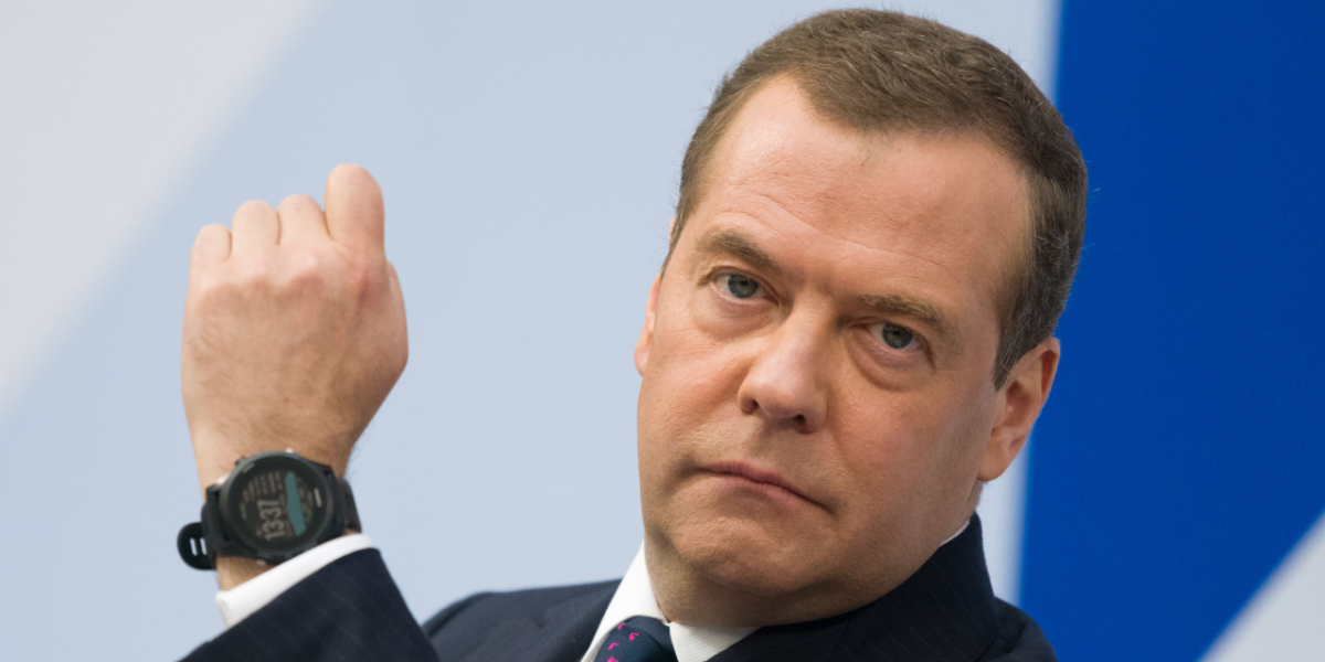 Medvedev claims Russia developing new advanced weapons