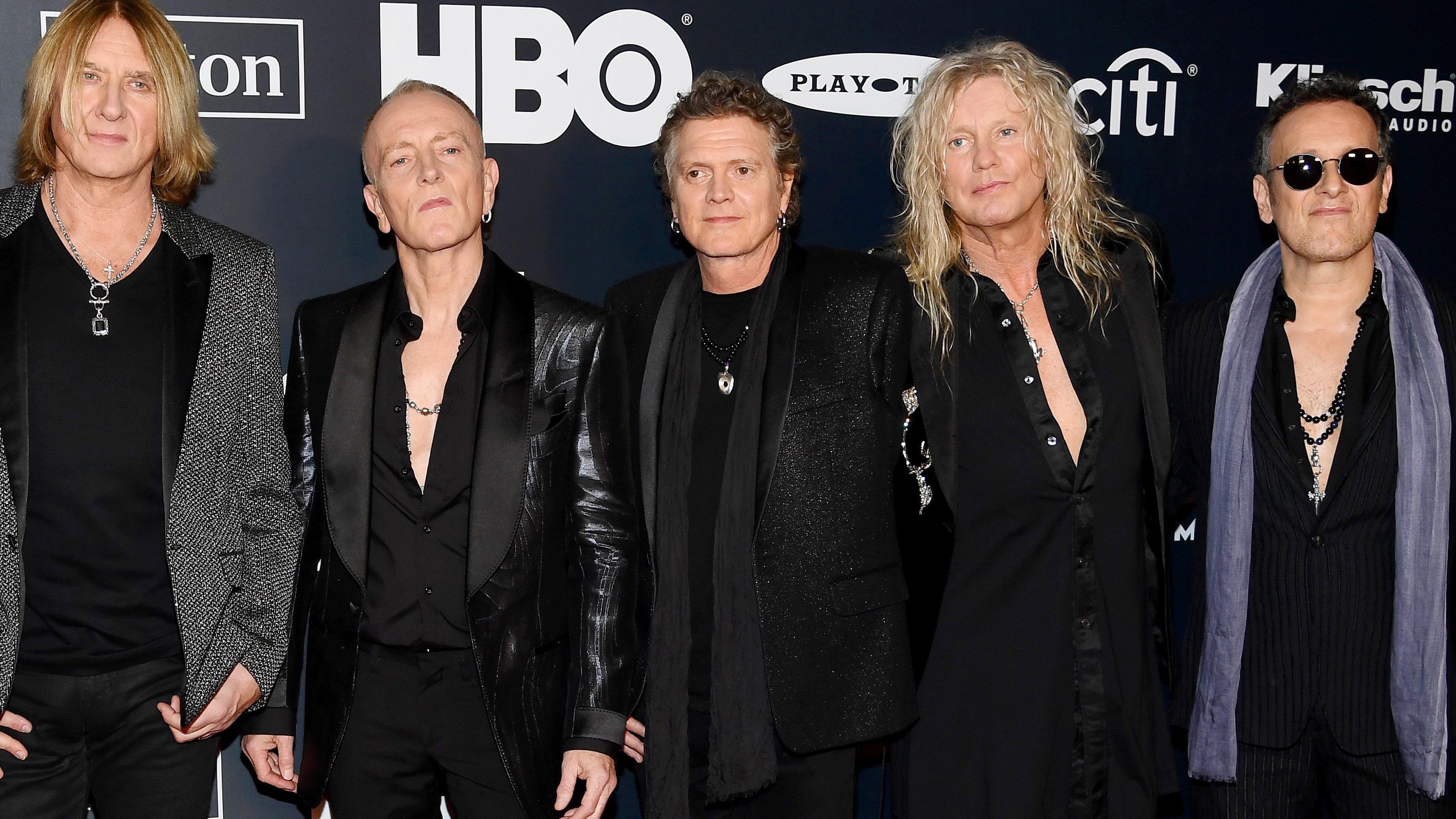 Def Leppard guitarist speaks of 'tension' onstage during Troubles