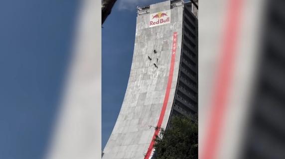 85 metri di follia: skater cade dalla mega-rampa di Porto Alegre