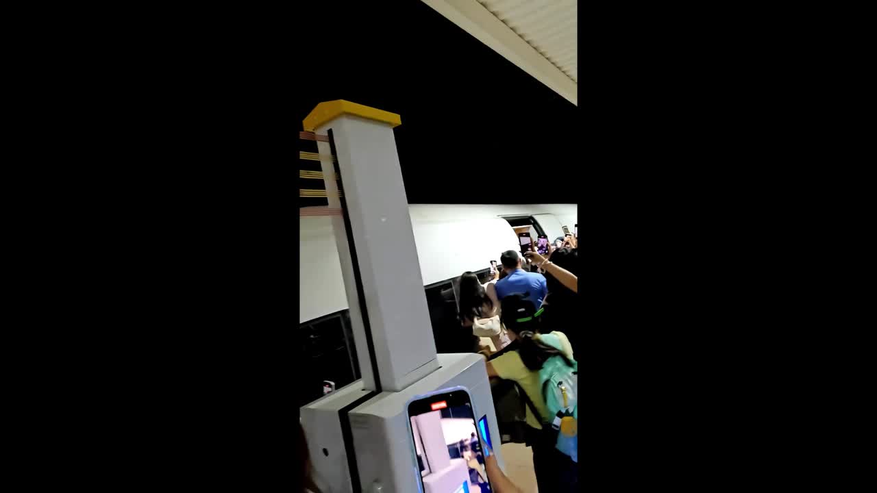 Frenzied fans block passengers from entering train as they chase actor ...