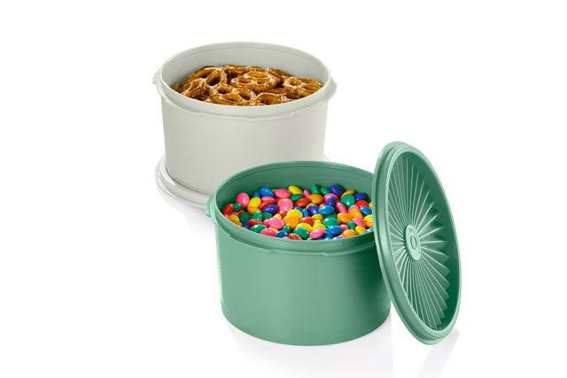 We Found Tupperware That Looks Just Like What Your Grandma Used, And It ...