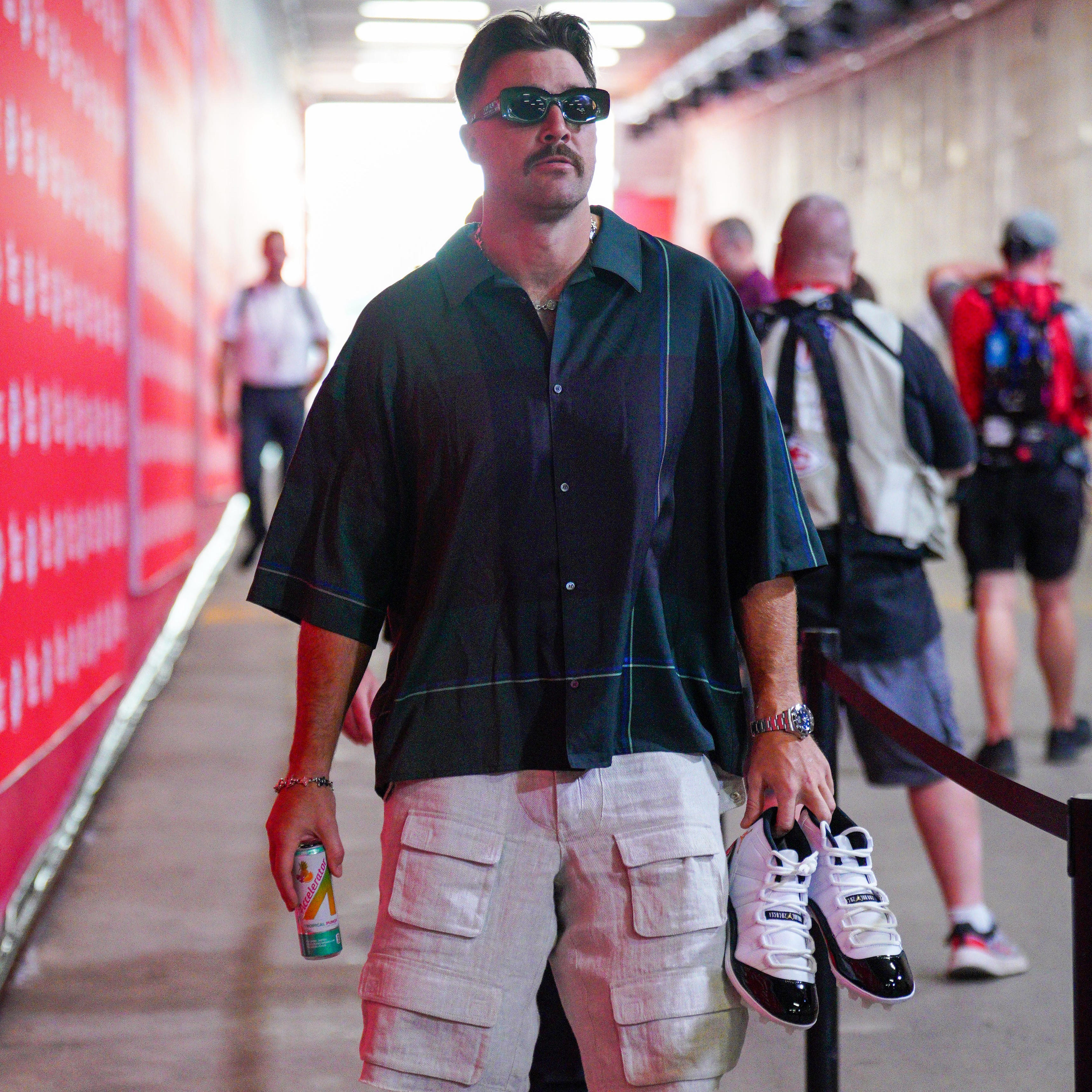 Kyle Smith praises the growth of the pre-game tunnel walk, NFL players ...