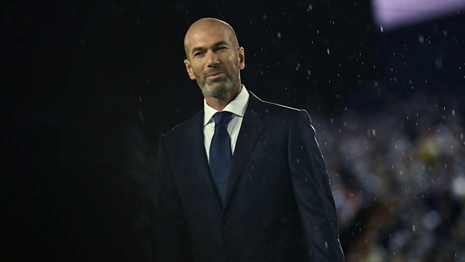 Equipe de France : Comment Zinédine Zidane se prépare à prendre la ...