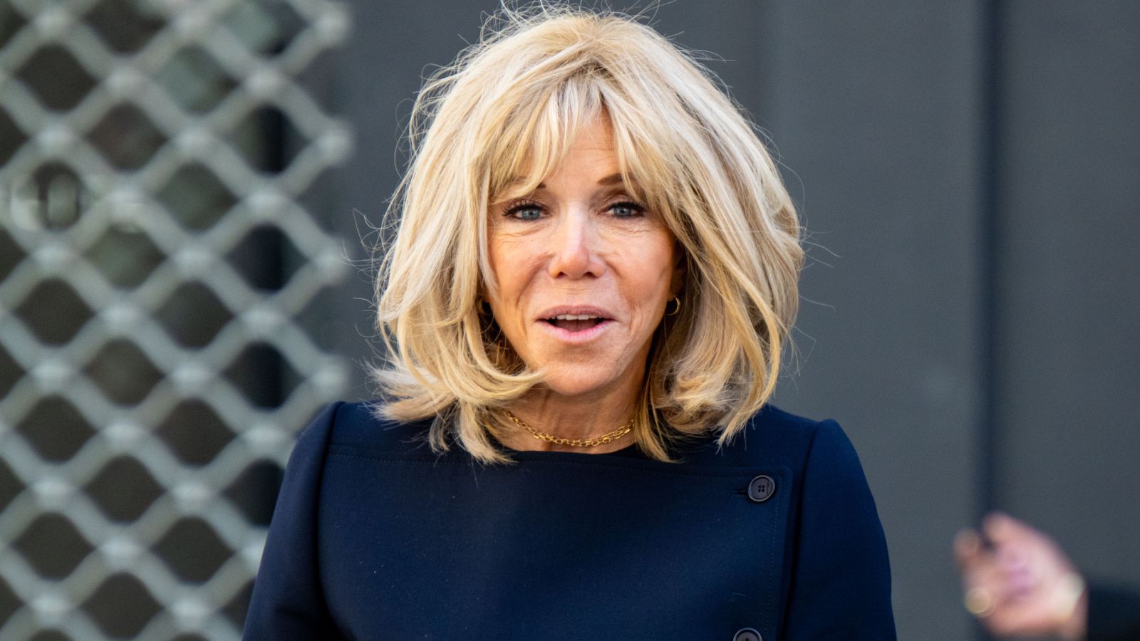 Brigitte Macron Cheveux Courts