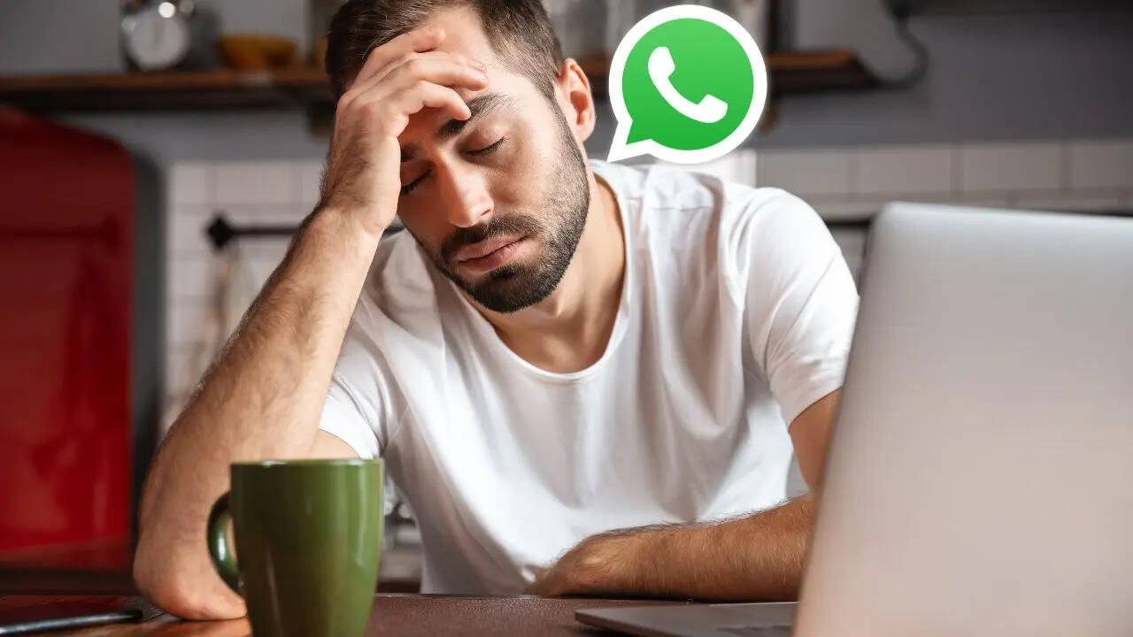 WhatsApp Web Bug Stops Users From Scrolling Chats: Here’s What’s Happening