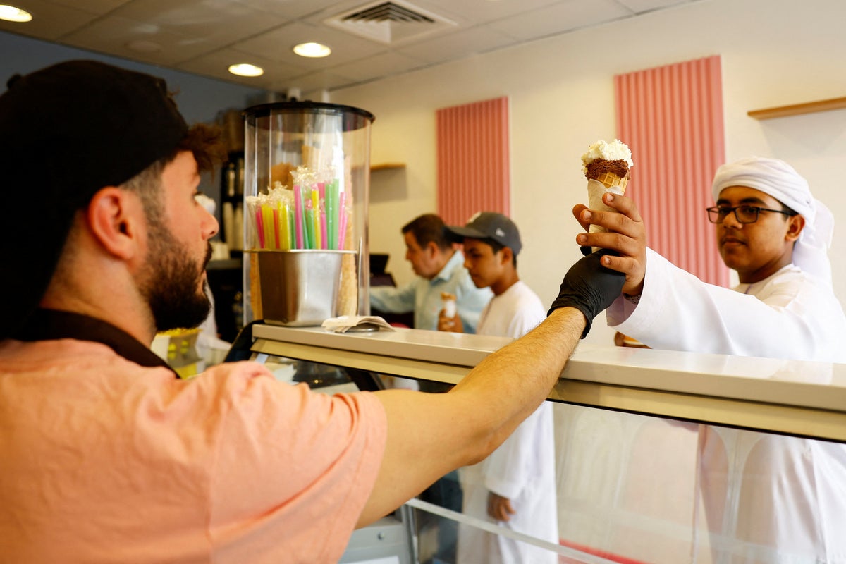 Popular Gaza ice cream parlour stirs nostalgia with new branch outside ...