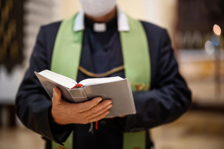 Priests certain Jesus will return to Earth 'in days' as signs of ...