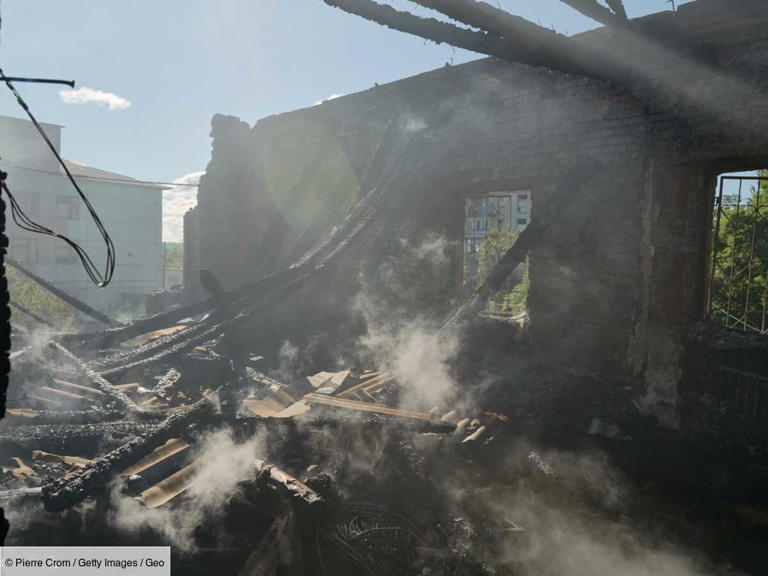 Ukraine: au moins 23 morts dans une frappe russe sur un village de l ...
