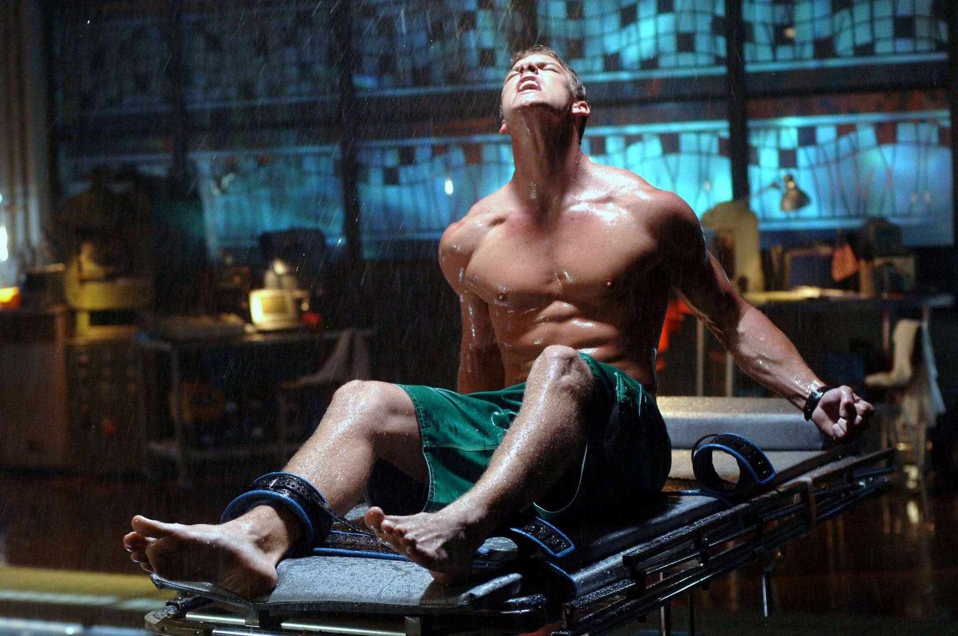 "Reacher"-Star Alan Ritchson erteilt gleich zwei DC-Rollen eine Abfuhr ...