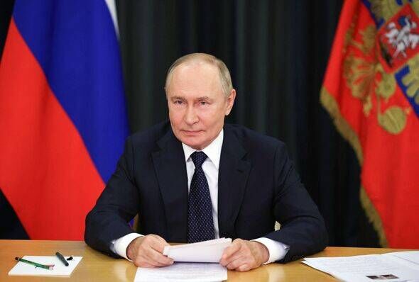 Close shave as Vladimir Putin 'was in Russian beach resort hit by ...