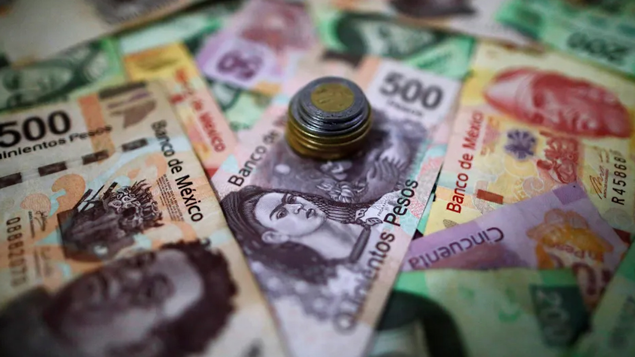 México crecerá hasta 2.8% del PIB en 2026; se propone recaudar 15.1% ...