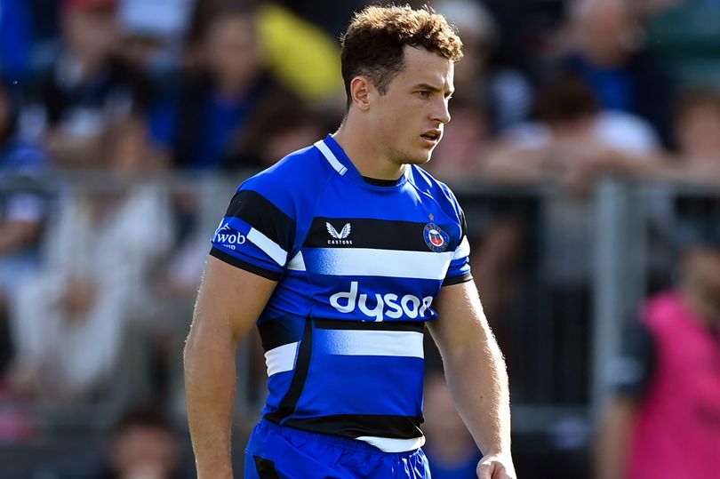 Henry Arundell makes his mark on Bath Rugby debut as Johann van Graan ...