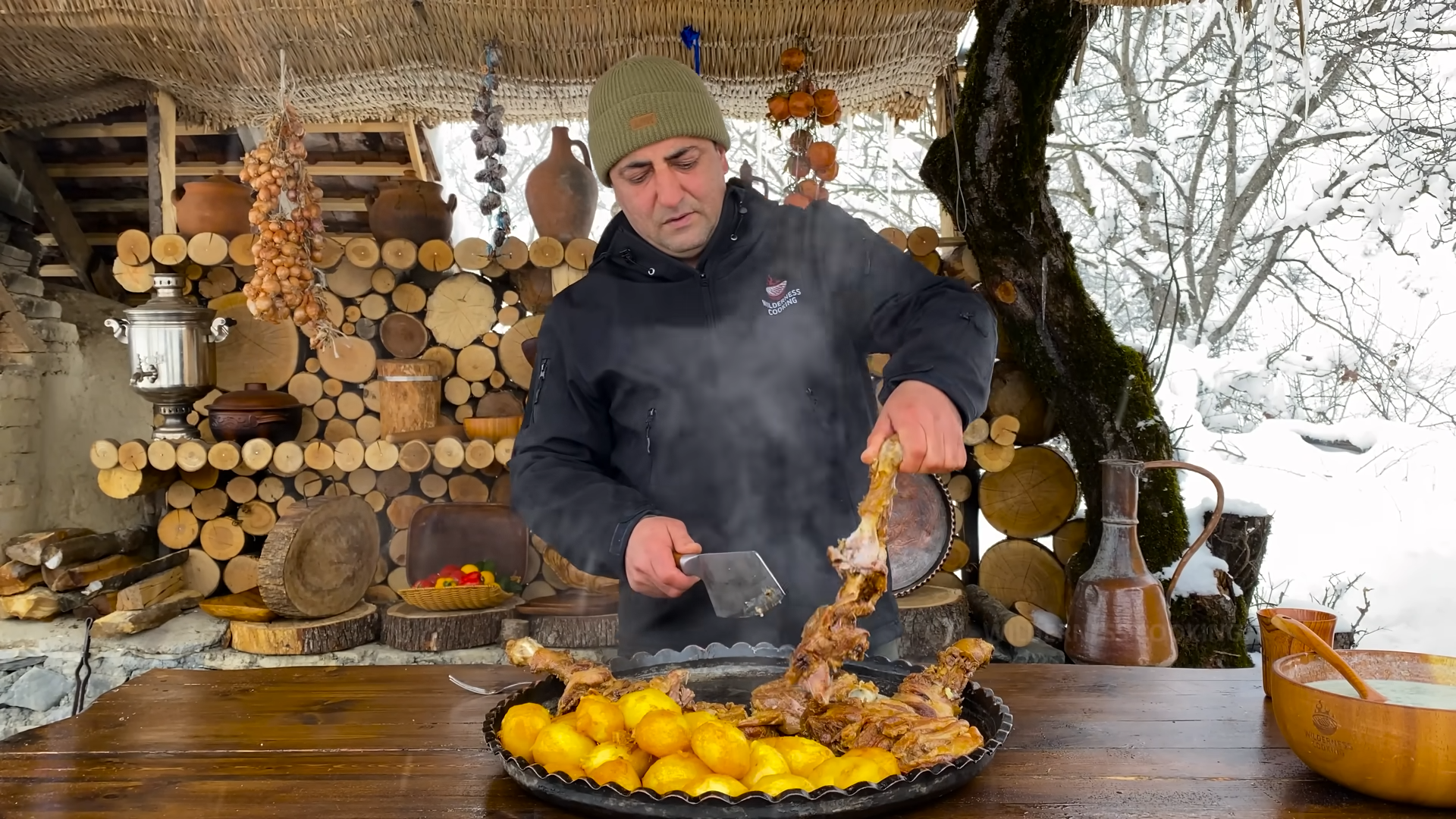 Lamb thighs & crispy fries – outdoor cooking adventure