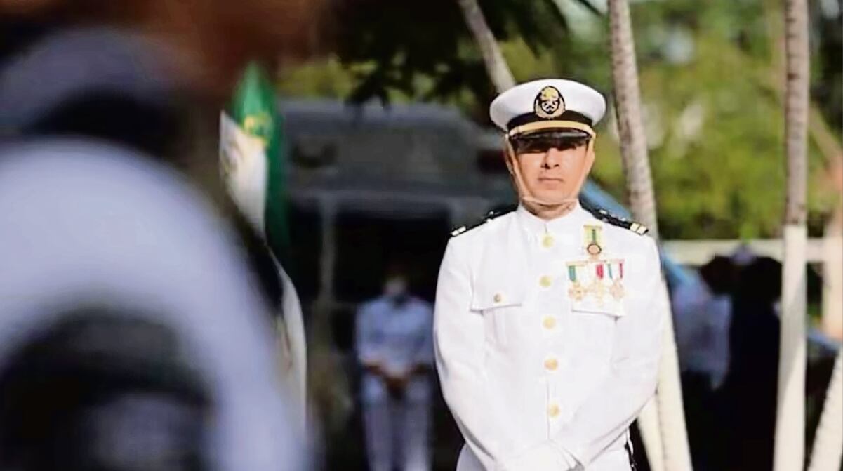 Vicealmirante Manuel Roberto Farías impugna vinculación a proceso por ...