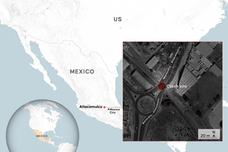 Ten dead as train hits bus in Mexico crossing tragedy