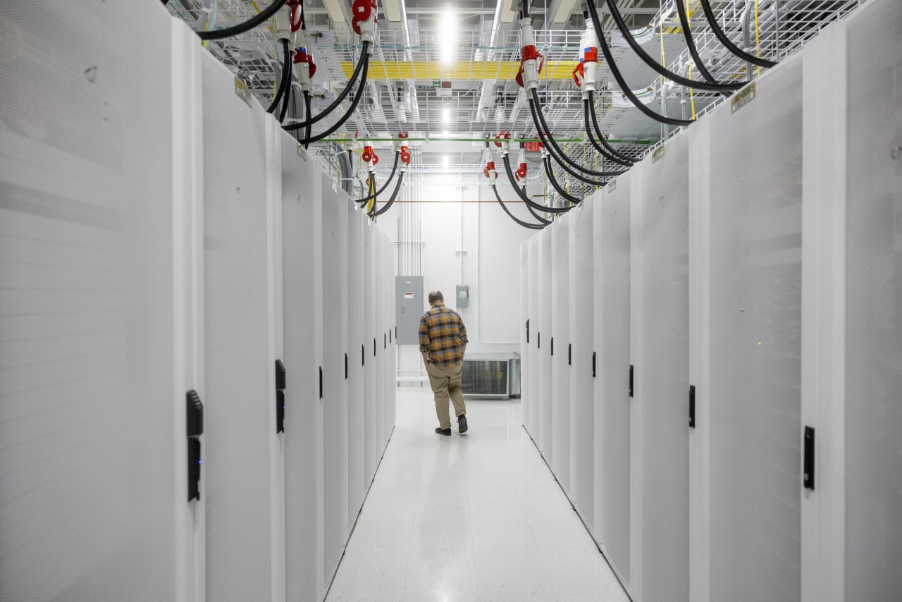 Tech, Media & Telecom Roundup: Market Talk